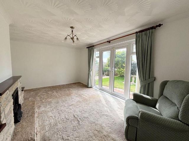 2 bedroom semi detached house to rent