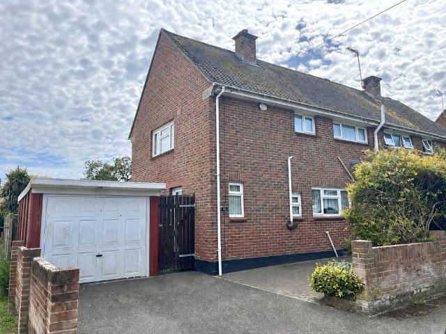 2 bedroom semi detached house to rent