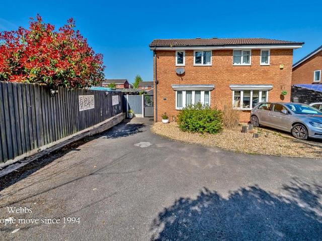 2 bedroom semi detached house to rent