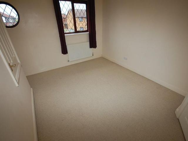 2 bedroom semi detached house to rent
