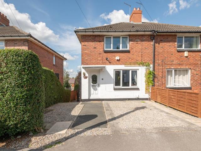 2 bedroom semi detached house to rent
