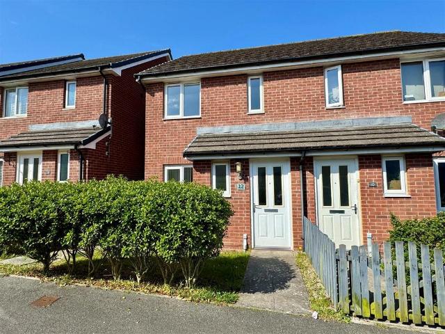 2 bedroom semi detached house to rent