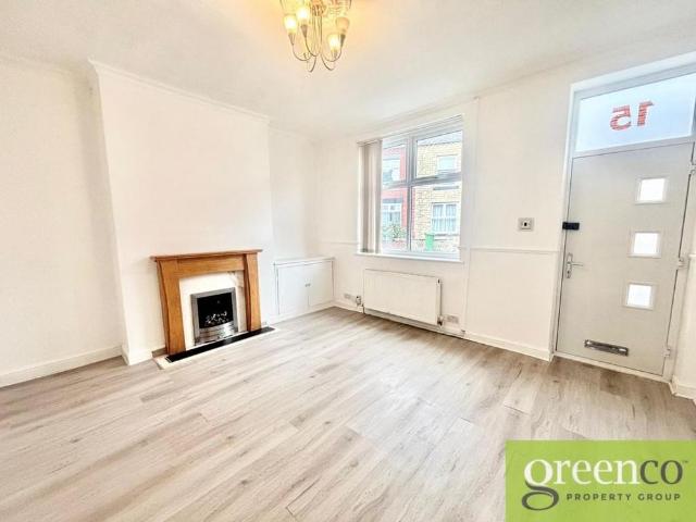 2 bedroom semi detached house to rent