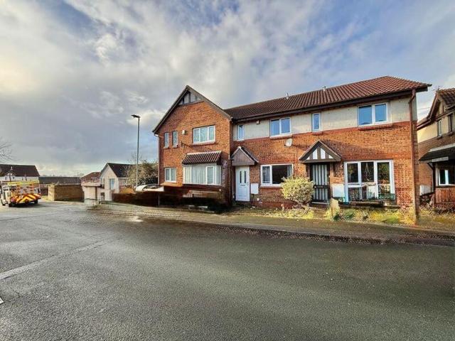 2 bedroom semi detached house to rent