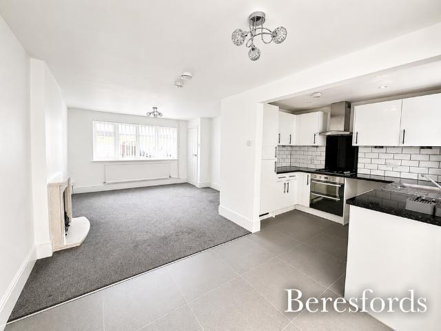 2 bedroom semi detached house to rent