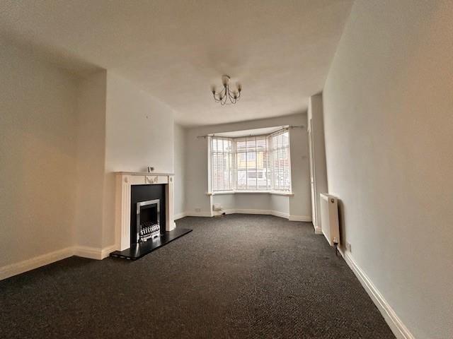 2 bedroom semi detached house to rent
