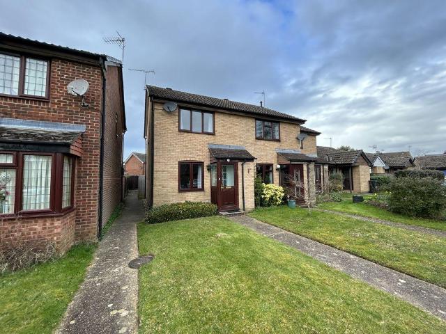 2 bedroom semi detached house to rent