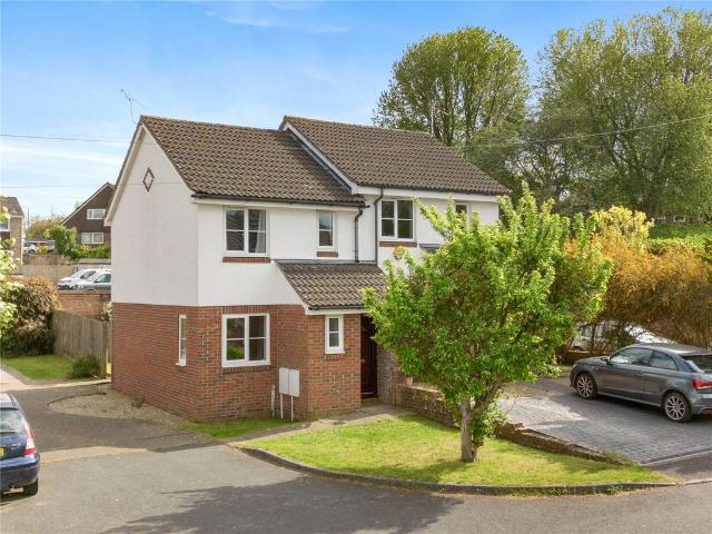 2 bedroom semi detached house to rent
