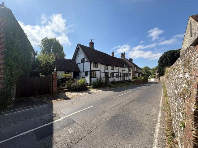 2 bedroom semi detached house to rent