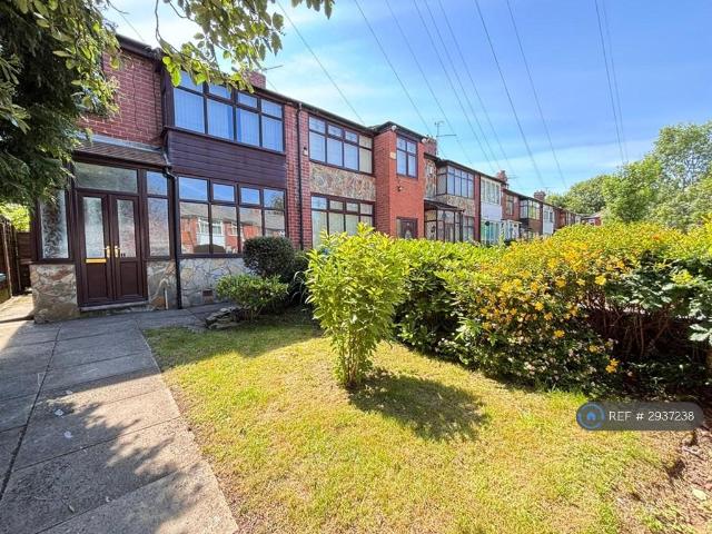 2 bedroom semi detached house to rent