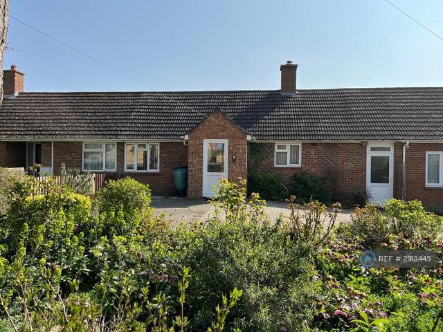 2 bedroom semi detached house to rent