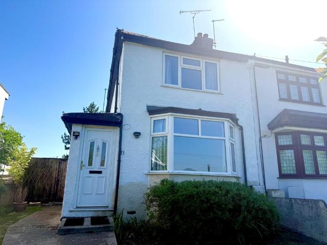 2 bedroom semi detached house to rent
