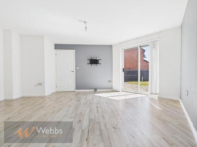 2 bedroom semi detached house to rent