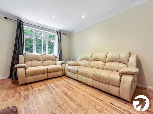 2 bedroom semi detached house to rent