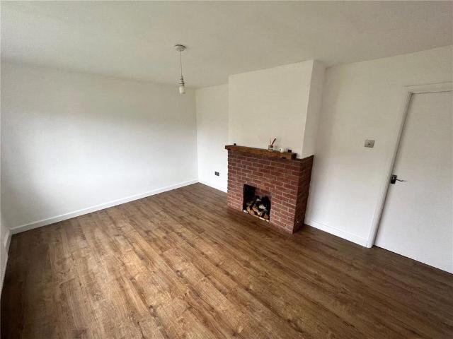 2 bedroom semi detached house to rent