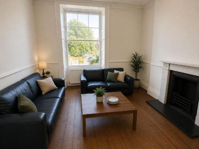 2 bedroom semi detached house to rent