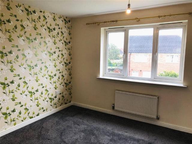 2 bedroom semi detached house to rent