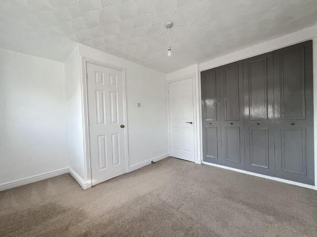 2 bedroom semi detached house to rent