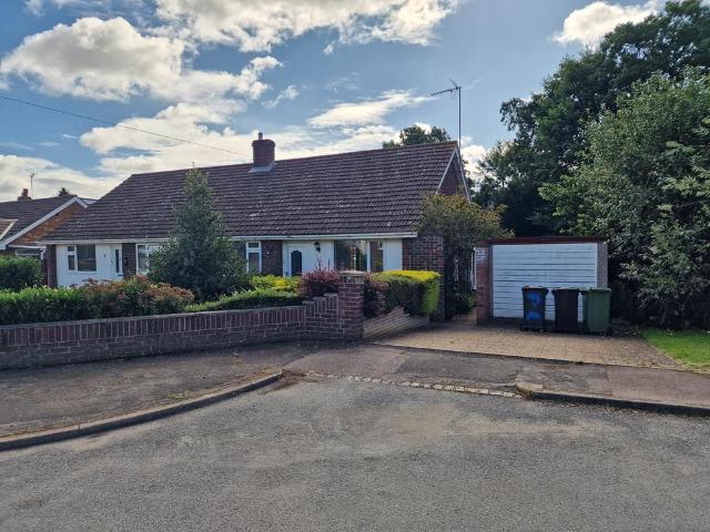 2 bedroom semi detached house to rent