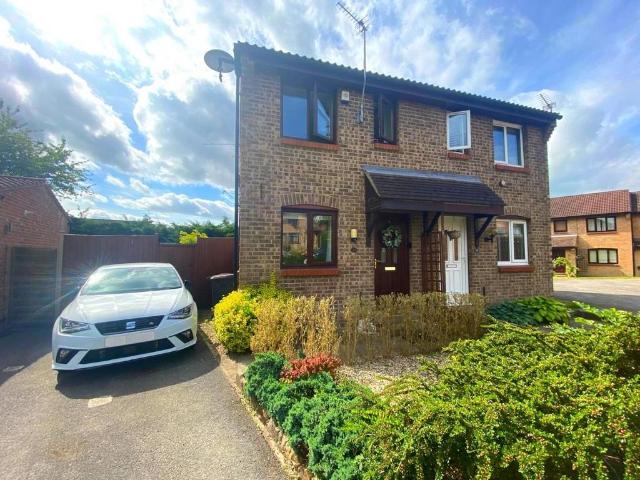 2 bedroom semi detached house to rent