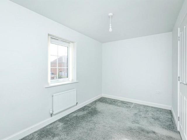 2 bedroom semi detached house to rent