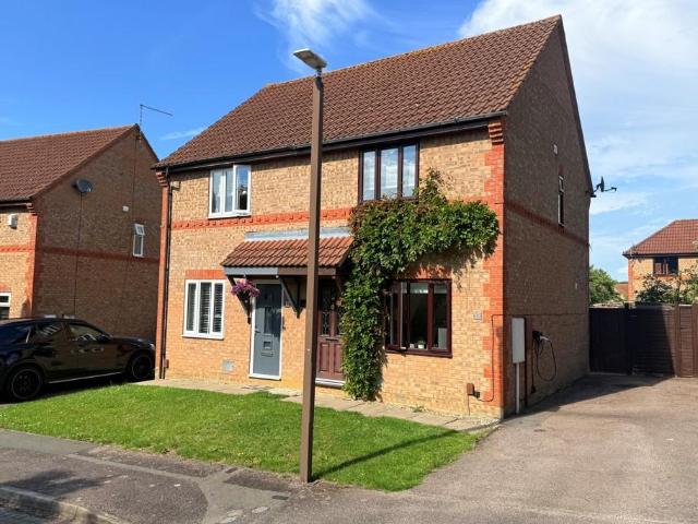 2 bedroom semi detached house to rent