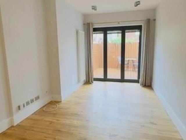 2 bedroom semi detached house to rent