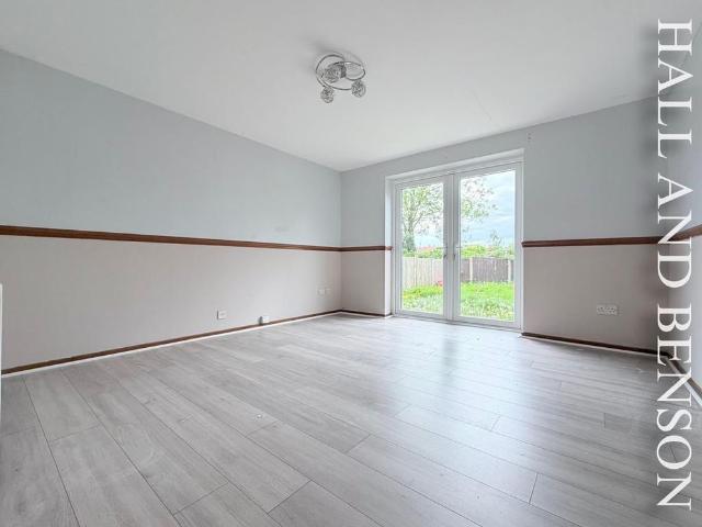 2 bedroom semi detached house to rent