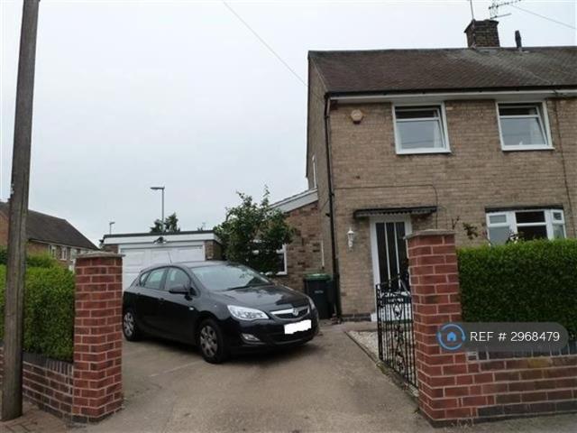 2 bedroom semi detached house to rent