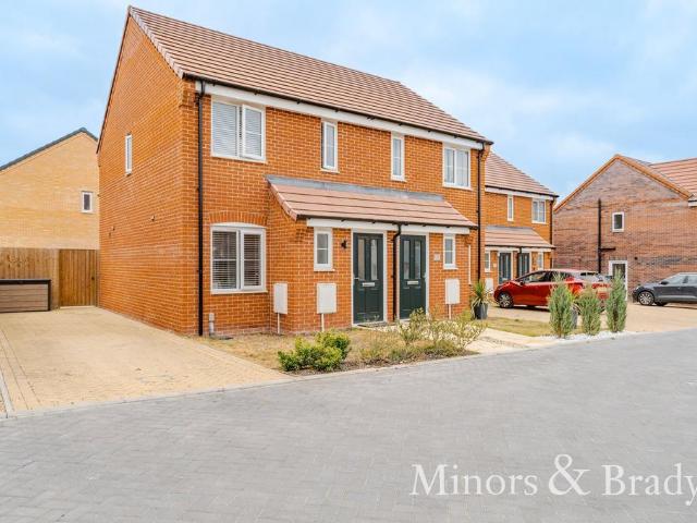 2 bedroom semi detached house to rent