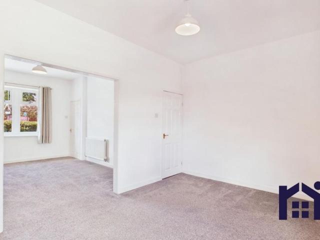 2 bedroom semi detached house to rent