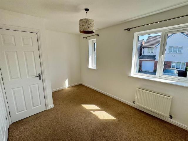 2 bedroom semi detached house to rent