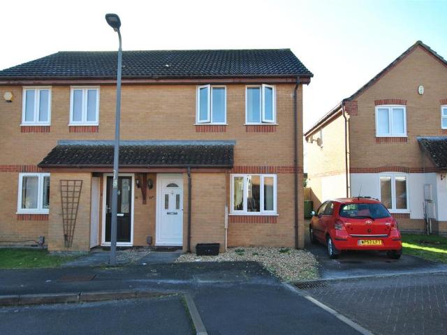 2 bedroom semi detached house to rent