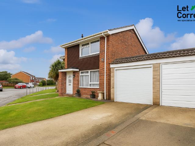 2 bedroom semi detached house to rent
