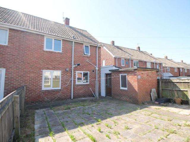 2 bedroom semi detached house to rent