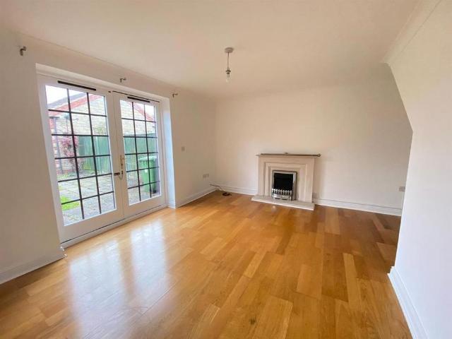 2 bedroom semi detached house to rent