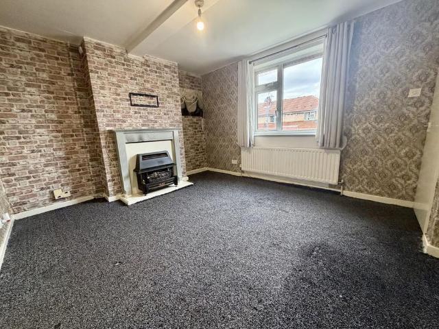 2 bedroom semi detached house to rent