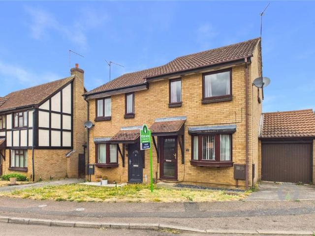 2 bedroom semi detached house to rent