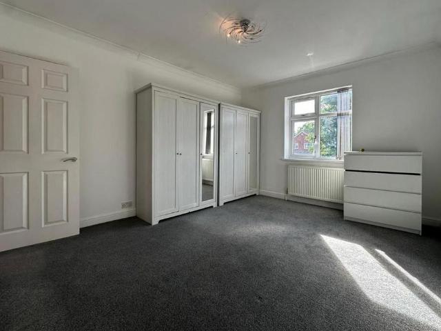 2 bedroom semi detached house to rent