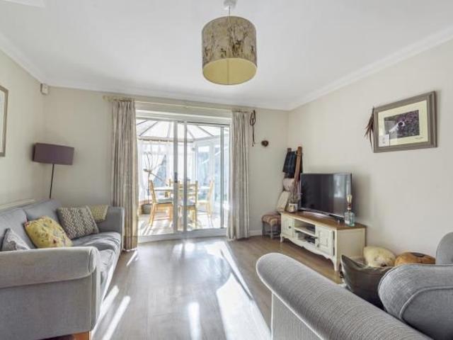 2 bedroom semi detached house to rent