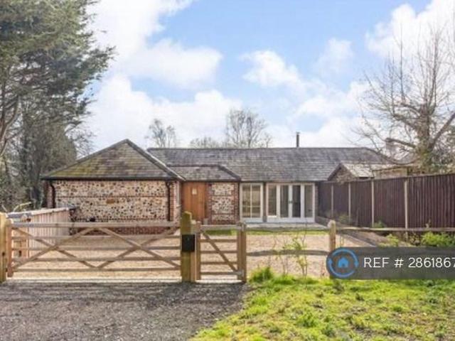 2 bedroom semi detached house to rent