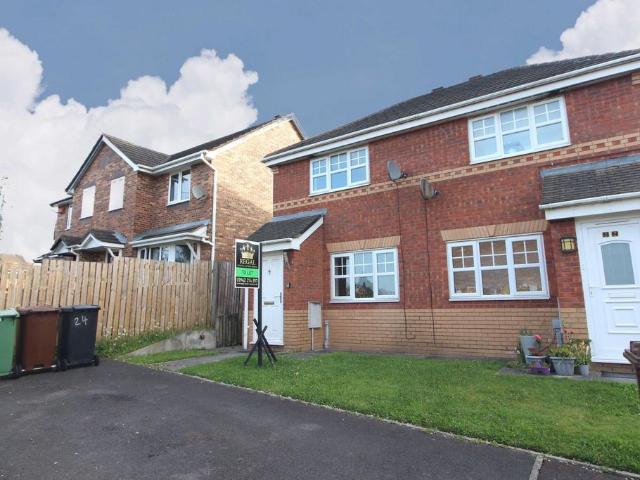 2 bedroom semi detached house to rent