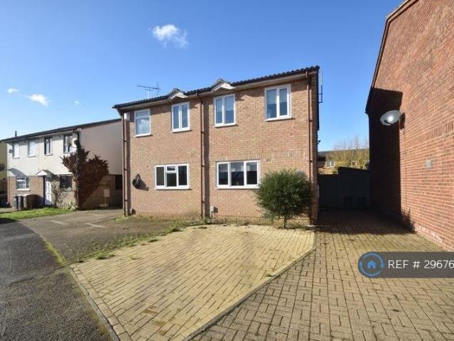 2 bedroom semi detached house to rent