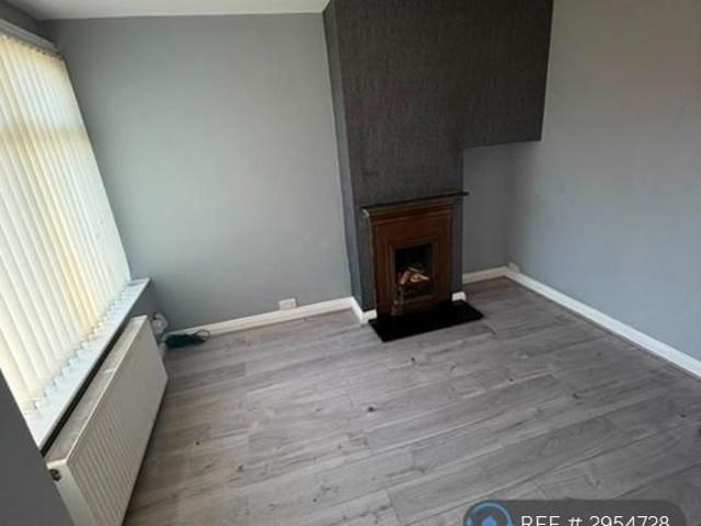 2 bedroom semi detached house to rent