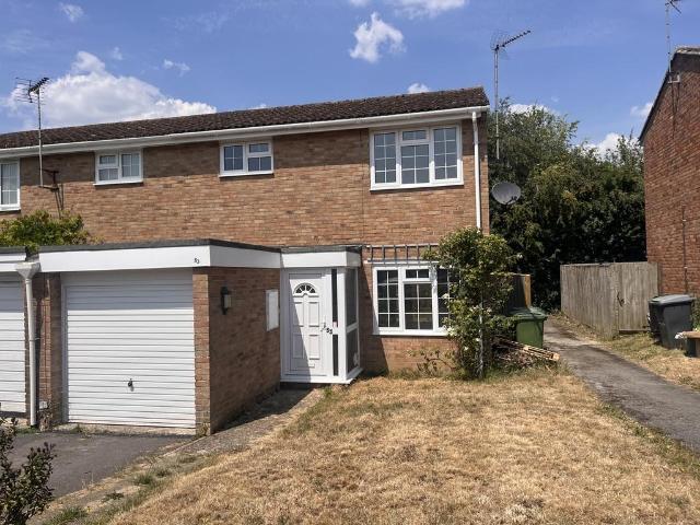 2 bedroom semi detached house to rent