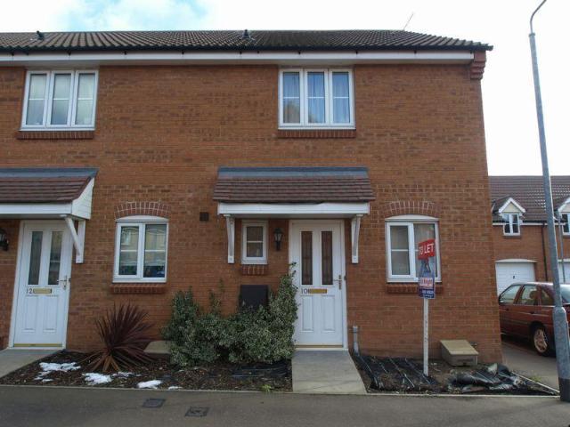 2 bedroom semi detached house to rent
