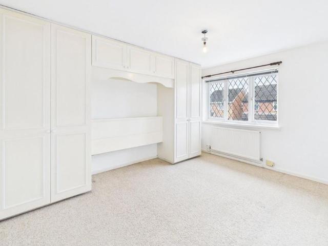2 bedroom semi detached house to rent