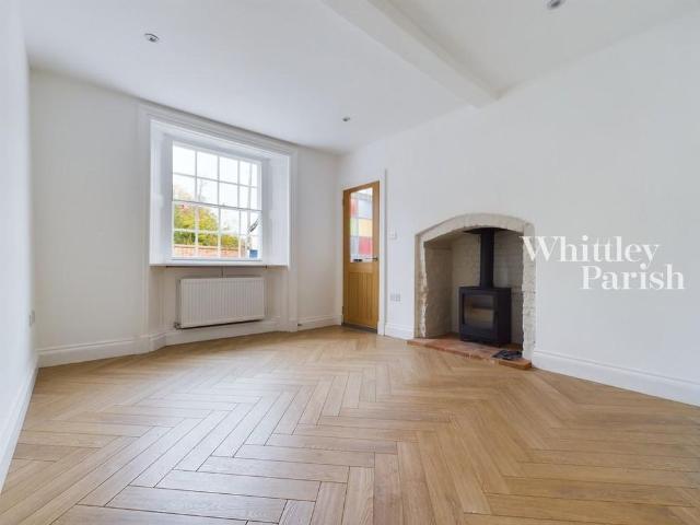 2 bedroom semi detached house to rent