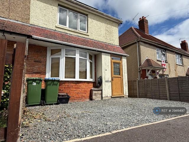 2 bedroom semi detached house to rent