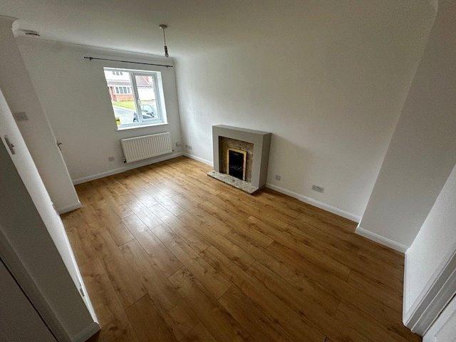 2 bedroom semi detached house to rent